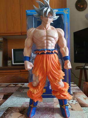 DRAGON BALL SUPER Goku Ultra Instinct Gigantic Series X-Plus EUR 165,00 ...