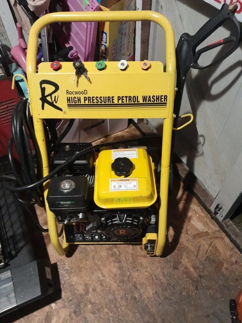 ROCWOOD PETROL PRESSURE Washer 3950 PSI 7HP electric start £165.00 ...
