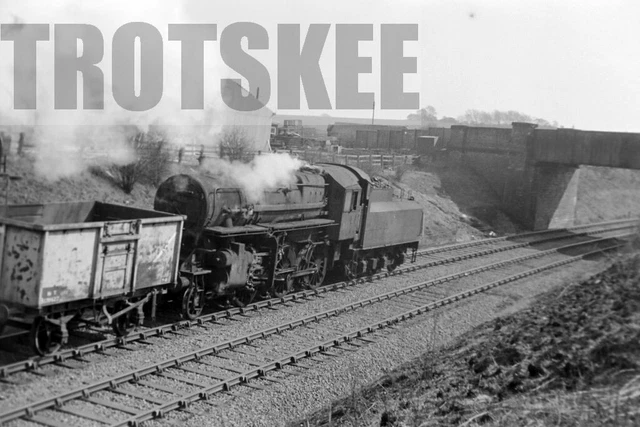 35MM NEGATIVE BR British Railways Steam Loco 43075 Class 4MT c1967 x2 £ ...
