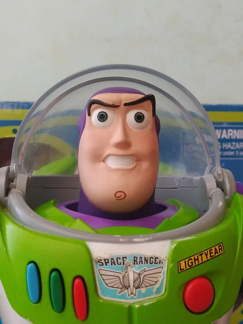 BUZZ LIGHTYEAR - Toy Story Signature Collection Replica Custom Italiano ... BUZZ LIGHTYEAR - Toy Story Signature Collection Replica Custom Italiano ...