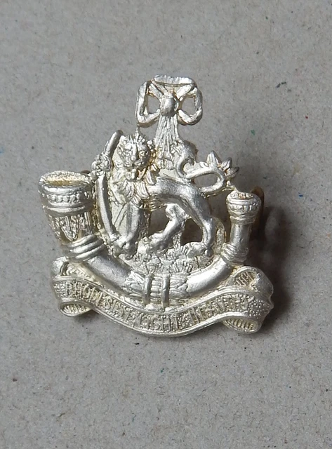 RHODESIA ORIGINAL RHODESIAN Light Infantry Officer's Silver Cap Badge ...