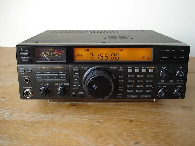 ICOM IC 737A HF Transceiver EUR 452,00 - PicClick DE