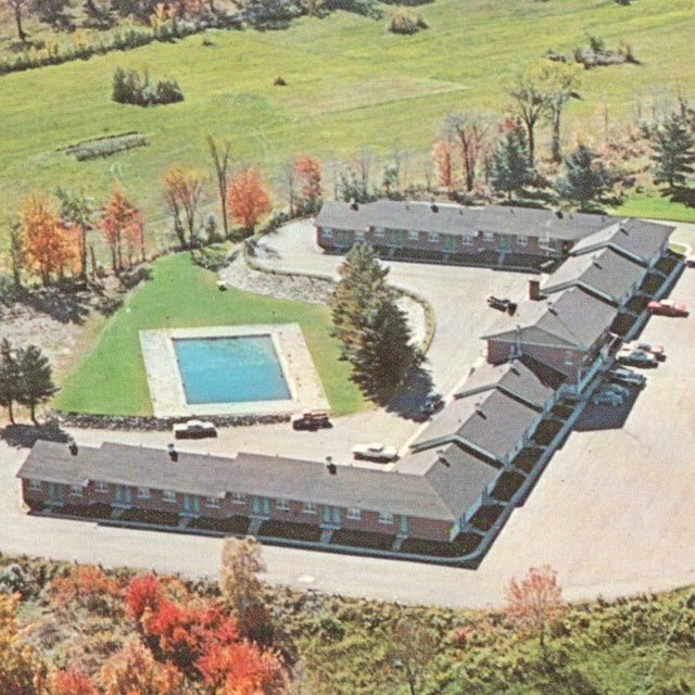 VINTAGE 1950S ALOUETTE Motel Hotel Sherbrooke Center Montreal Postcard ...