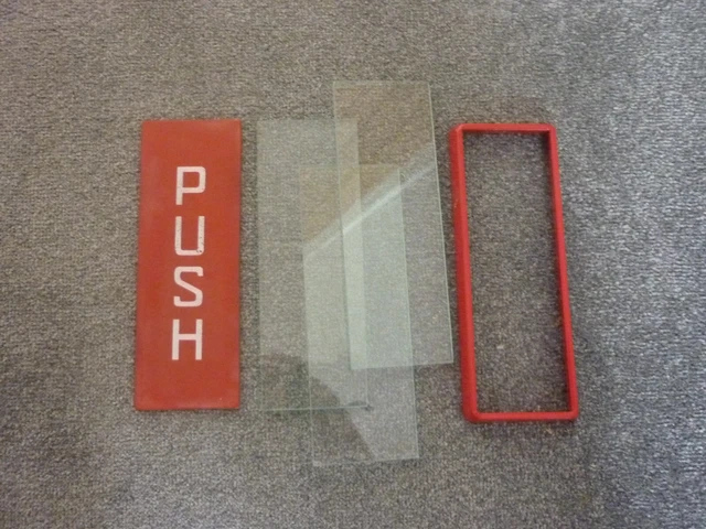TELEPHONE BOX GLASS old type and door sign GPO £45.00 - PicClick UK