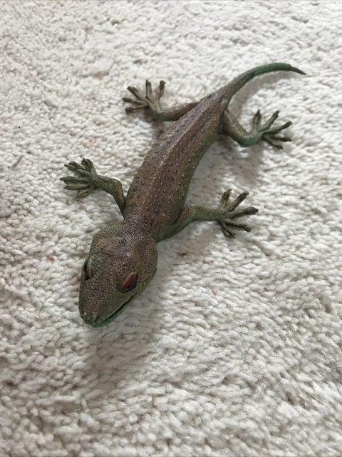 VINTAGE AAA TOY Lizard £10.00 - PicClick UK