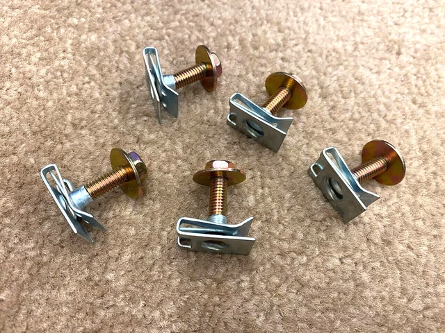 FIT VOLKSWAGEN M6 Spire Speed Nuts Fastener Screw Bolts With Washer ...