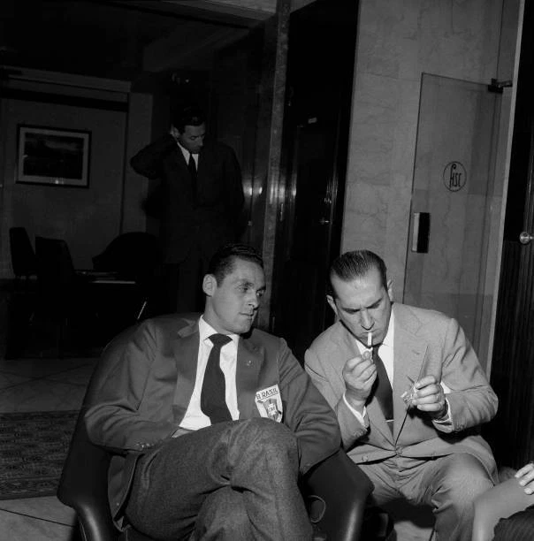 BRAZILIAN GOALKEEPER GILMAR relaxing beside smoking man Milan afte- Old ...
