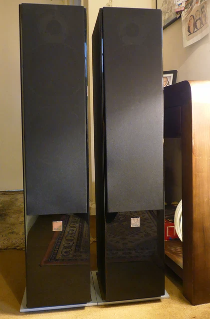 PAIR OF DALI zenzor 7 loudspeakers, excellent condition £285.00 ...