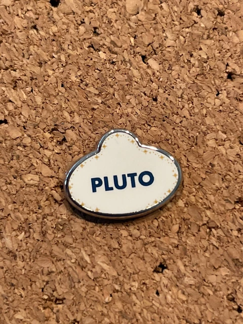 DLR PLUTO NAME Tag Badge Tiny Kingdom Disney Pin 149261 £11.44 ...