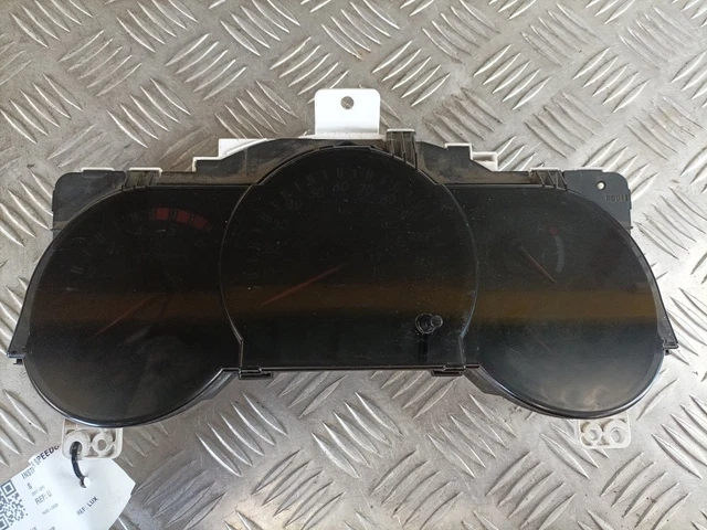 TOYOTA HILUX 2007-2012 Instrument Cluster Speedo Clocks 83800-0Kj70-B £ ...