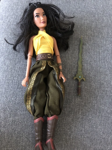 DISNEY PRINCESS RAYA and the Last Dragon doll with sword. Beautiful ...