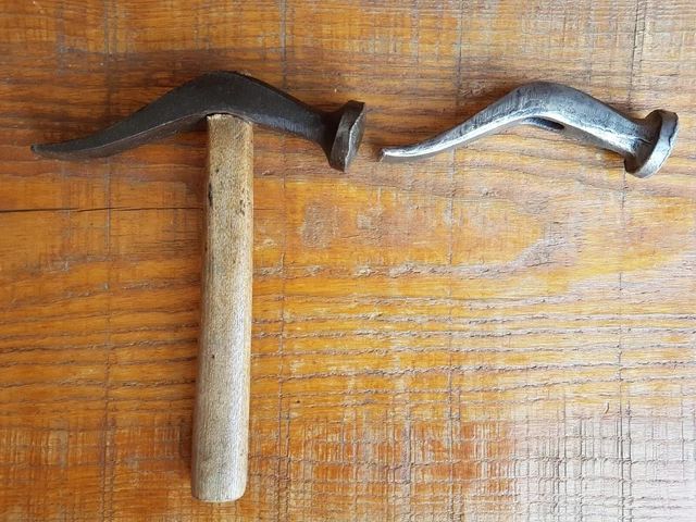 LOT ANCIEN MARTEAU cordonnier fer vieux outil ancienne collectio acier ...