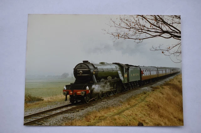 TRAIN PHOTOGRAPH OF LNER Locomotive No 4472 Flying Scotsman £1.70 ...