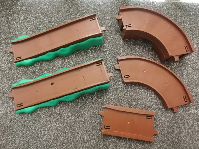 THOMAS THE TANK Engine: Trackmaster Tomy Brown Track Spares £4.83 ...