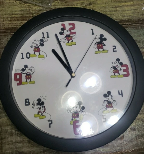 VINTAGE MICKEY MOUSE Disney Expressions 12” Wall Clock Works $26.00 ...