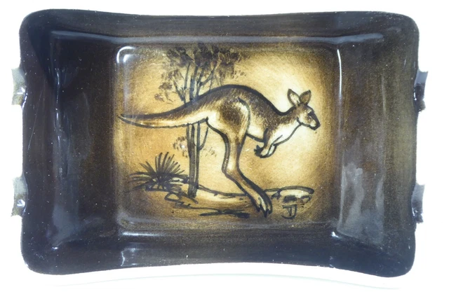 VINTAGE HAND-PAINTED STUDIO Anna Pottery Australian Ceramic Kangaroo ...