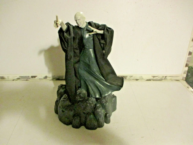 HARRY POTTER - Lord Voldemort Interactive Room Guard £19.99 - PicClick UK