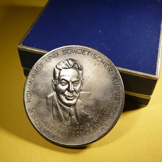DDR MFS GEDENK-MEDAILLE Commemorative Medal Dr. Richard Sorge im ...