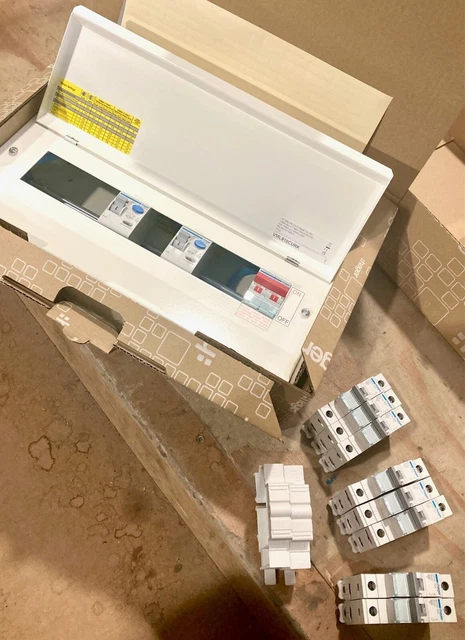 HAGER VML910CURKPP 10 Way Metal Clad Consumer Unit 100A + 8MCBs ...