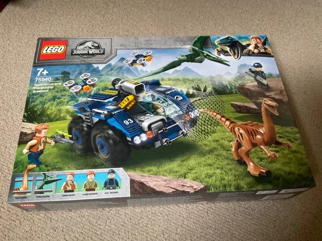 LEGO JURASSIC WORLD Gallimimus and Pteranodon Breakout (75940) £69.99 ...