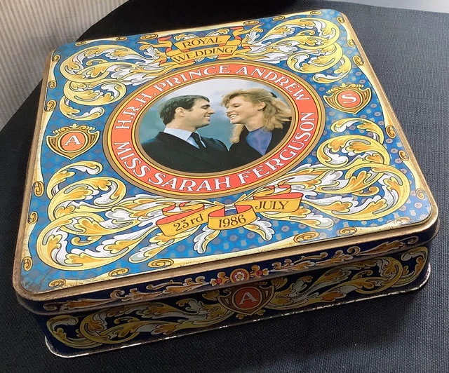 CRAWFORD'S ROYAL WEDDING Biscuit Tin Andrew & Sarah July 1986, 22cm x ...
