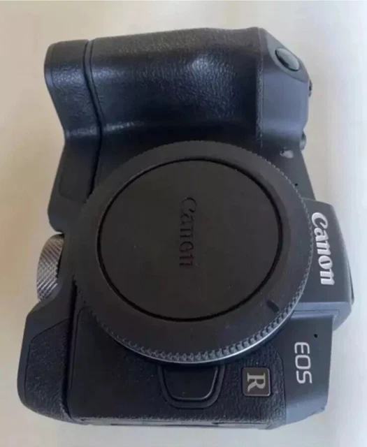 LOW SHUTTER COUNT CANON EOS RP with battery grip extender NEAR MINT condition £745.00 - PicClick UK