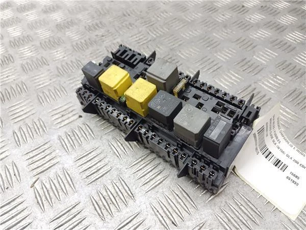 BOITIER FUSIBLES RELAIS Mercedes-Benz GLA (156.9) 2016 A2469067100 EUR ...