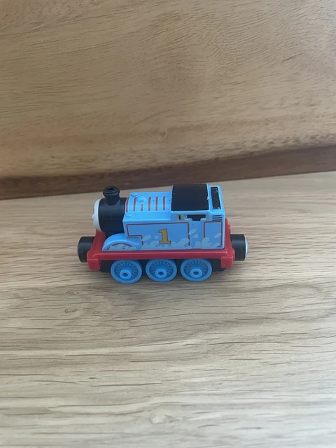 THOMAS THE TANK ENGINE TAKE + PLAY WATER SPLASH THOMAS ( p+p discount ...