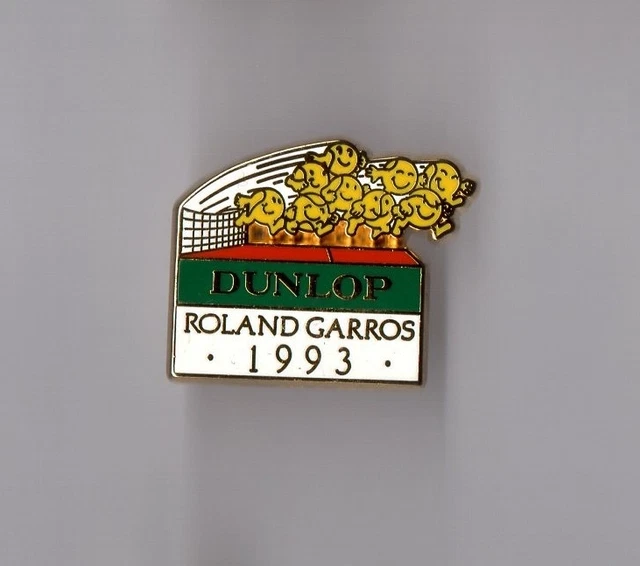 PIN'S ROLAND GARROS 1993 / pneus Dunlop (zamac signé Arthus Bertrand) EUR 16,00 - PicClick IT