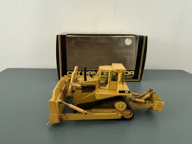 1/50 NZG CATERPILLAR Cat D9N Tractor Tracteur a Chaines EUR 35,00 ...
