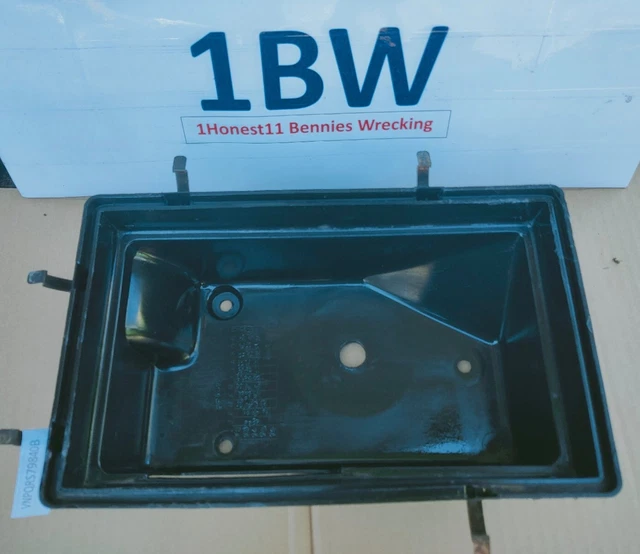 HOLDEN COMMODORE BERLINA Calais Stato VN VP VR VS V6 AIR INTAKE BOX ...