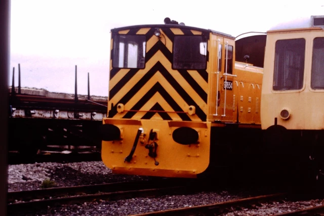 1994 BRITISH RAIL BR Diesel Loco 97654 Railway Slide Ref 3253 £4.99 ...