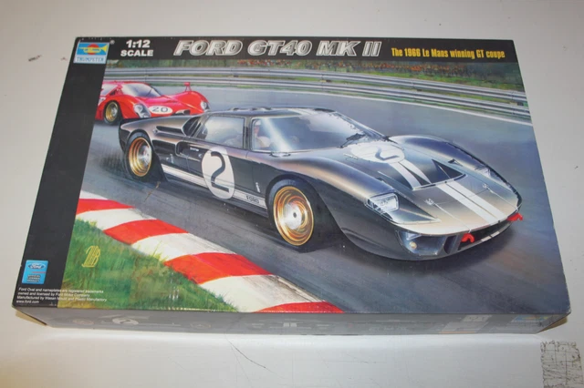 TRUMPETER 05403 FORD GT40 MK II 1966 LeMans winner 1:12 teilgebaut mit ...