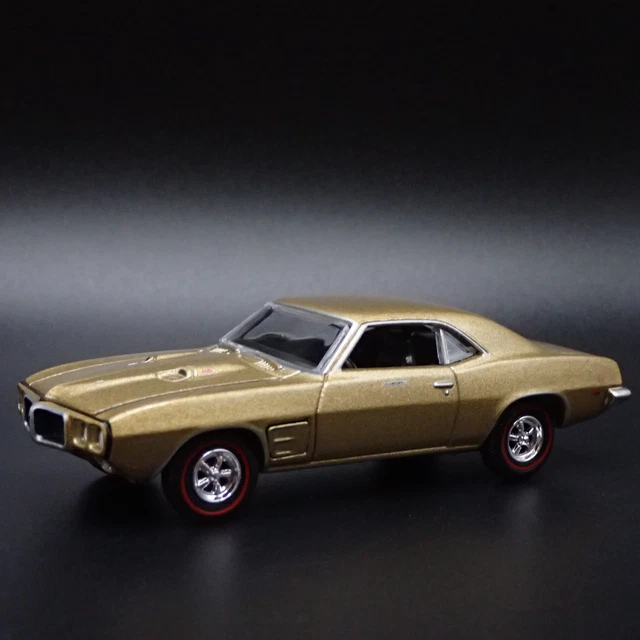 1969 69 PONTIAC Firebird Royal Bobcat Gold 1:64 Scale Diorama Diecast ...
