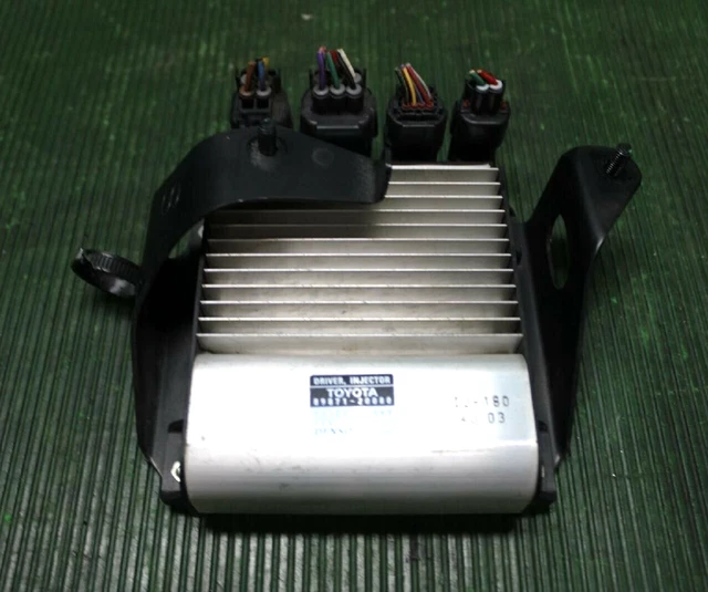 TOYOTA GENUINE HILUX HIACE Injector Driver ECU 89871-20080 Used Japan ...