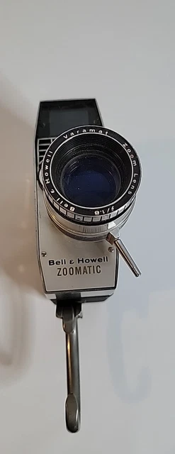 1970'S BELL & Howell Zoomatic 8mm Movie Camera Director Series Super 8 ...