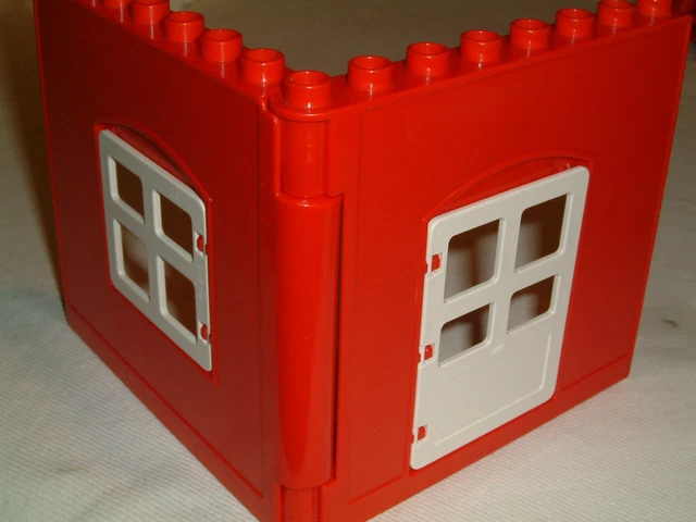 LEGO DUPLO INTERLOCKING Red wall panels with opening door and window ...