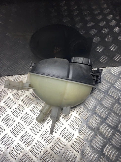 MERCEDES E-CLASS W212 Cls W218 W204 Coolant Tank / Expansion Tank ...