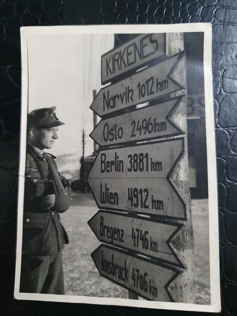 ORIGINAL VINTAGE GERMAN ww2 photograph Injured GEBIRGSJAGER Soldier ...