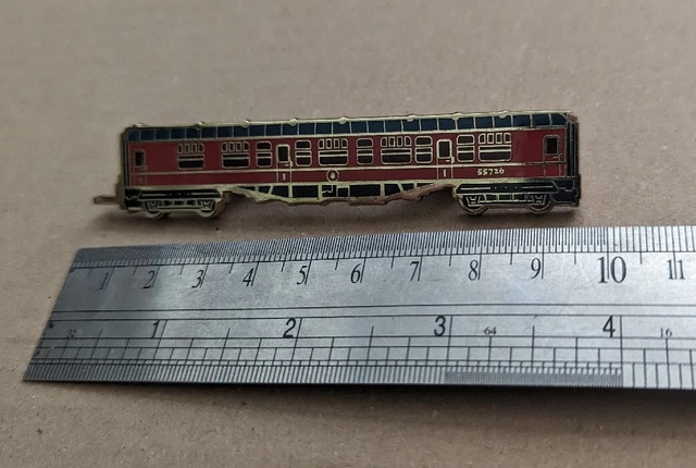 THE MAKING OF Harry Potter Warner Bros Studio Tour London Enamel Badge ...