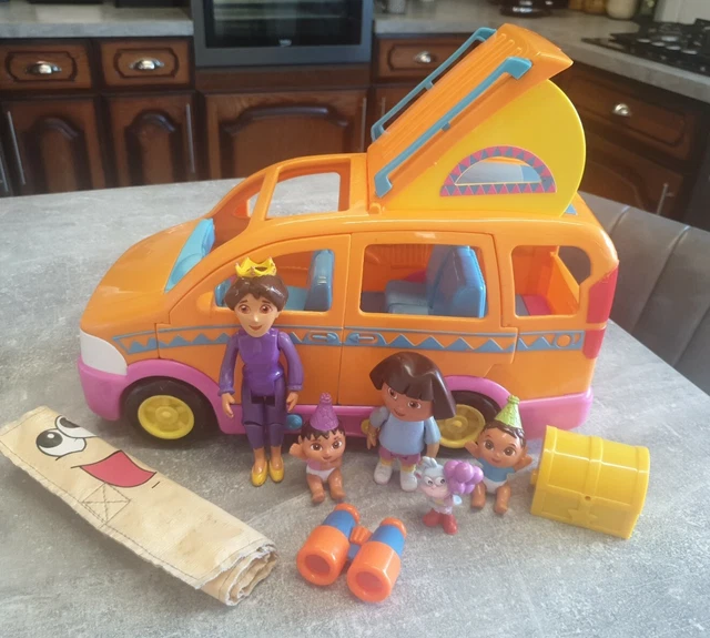 DORA THE EXPLORER Talking Camper Van Figures Boots Binoculars map Job ...