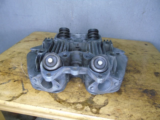 TRIUMPH T140 CYLINDER Head £399.99 - PicClick UK