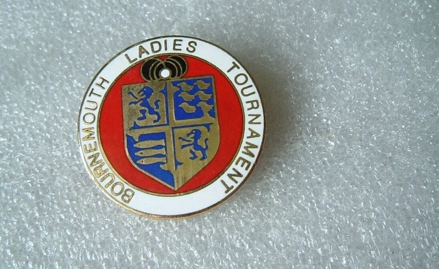 BOURNEMOUTH LADIES TOURNAMENT Bowling Badge Enamel £4.95 - PicClick UK
