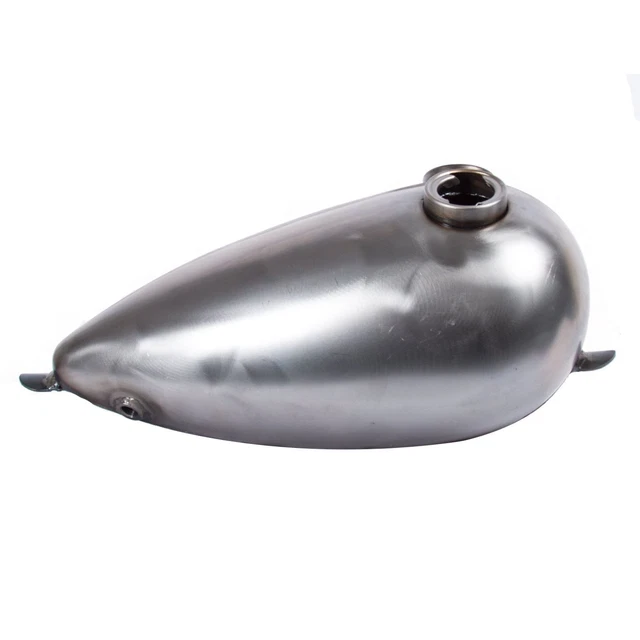 CUSTOM ALIEN HEAD Fuel Tank Harley/Bobber Dual Filler 7.1L / 2.1 US ...