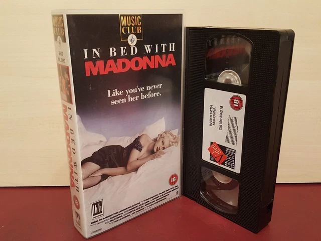 IN BED WITH Madonna - PAL VHS Video Tape (T3) EUR 2,83 - PicClick IT