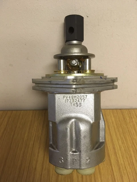 Pilot Valve 19017-45600 For Takeuchi TB014 TB016 TB125 TB135 TB145 ...