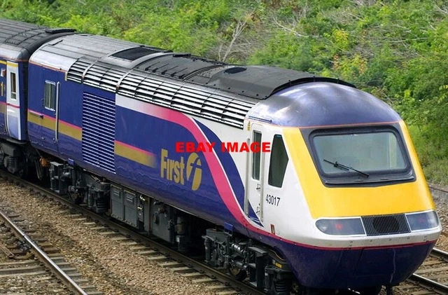 PHOTO CLASS 43 Hst 43017 At Fairwood Junction Westbury On 26/07/02 £2. ...