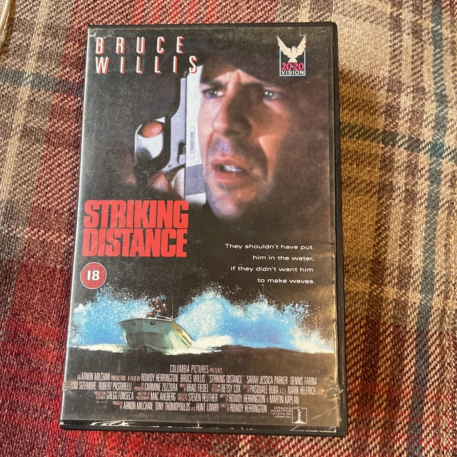 STRIKING DISTANCE MOULDY Ex Rental Big Box Vhs Tape (See Pics) £8.00 - PicClick UK