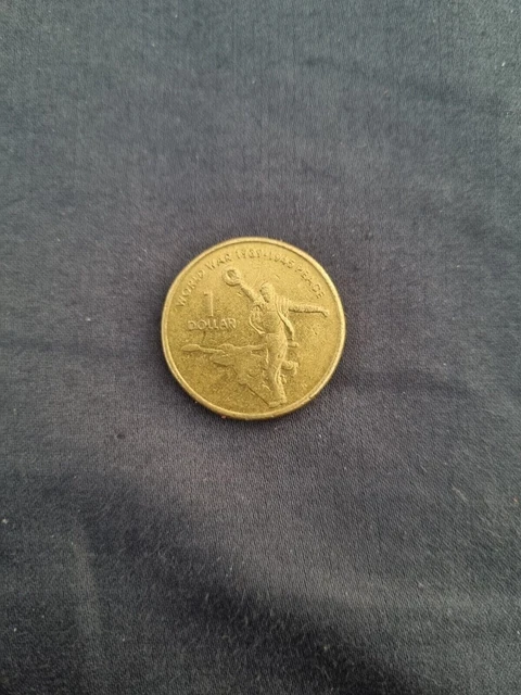 2005 AUSTRALIAN $1 One Dollar Coin World War 1939 -1945 Peace Great ... 2005 AUSTRALIAN $1 One Dollar Coin World War 1939 -1945 Peace Great ...