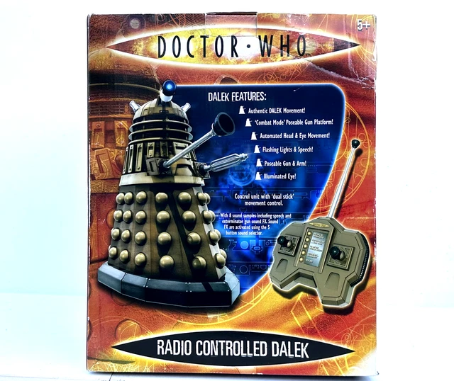 DOCTOR WHO DALEK - Remote controlled 12" Dalek Gold Working with remote ...